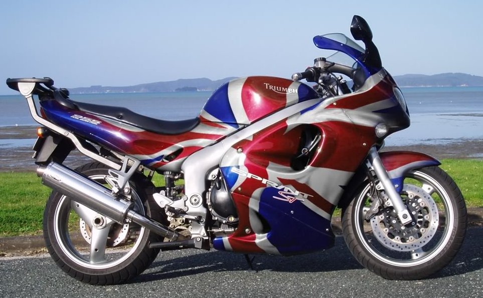 The Big British Motorcycle Renaissance - Beginner Biker Adventures